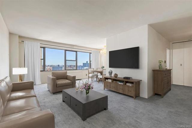 1020 Grand Concourse #22S, Bronx, NY 10451 | 18 Photos - Movoto