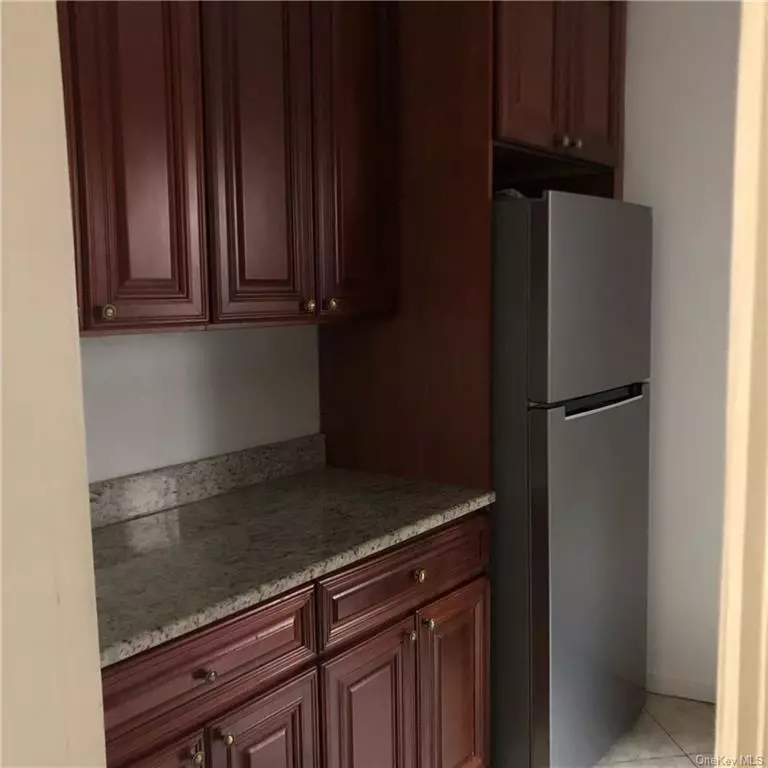 850 Morris Park Ave, Bronx, NY 10462 - Movoto