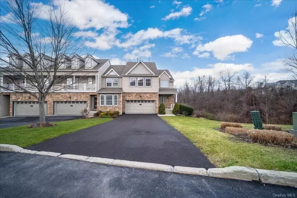 118 N River Dr, Beacon, NY 12508 | 23 Photos - Movoto