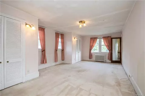 307 Route 17k, Newburgh, NY 12550 | 23 Photos - Movoto