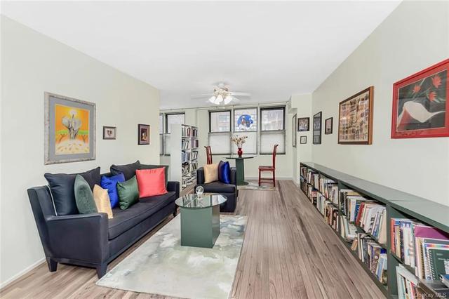 3121 Middletown Rd #1C, New York, NY 10461 | 14 Photos - Movoto