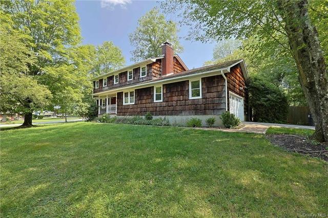 16 Elm Rd, Mount Hope, NY 10940 | 30 Photos - Movoto