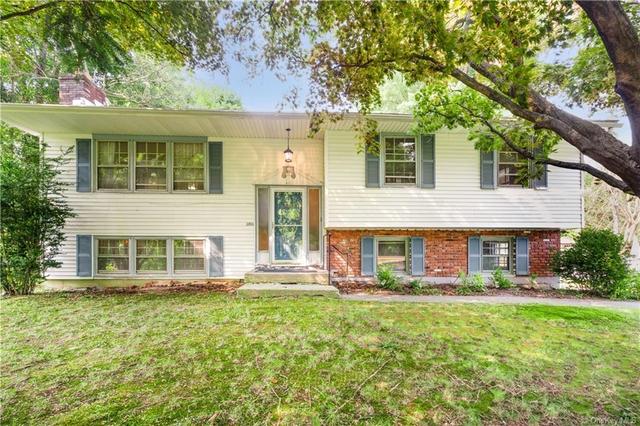 2760 Crompond Rd, Yorktown, NY 10598 | 31 Photos - Movoto