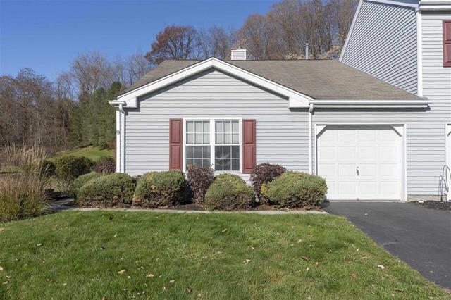 9 Tall Tree Ln, Poughkeepsie, NY 12603 | 28 Photos - Movoto
