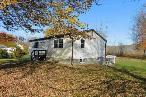 30 Burdick Rd, Patterson, NY 12563 | 19 Photos - Movoto