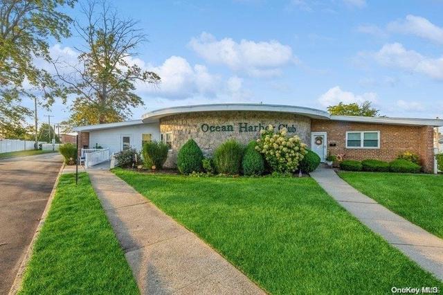 4 Rose St #7C-1, Oceanside, NY 11572 - Movoto