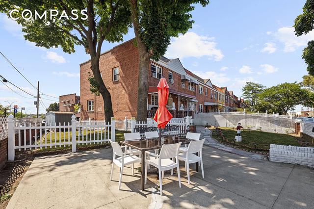 Queens County, NY Condos & Townhouses For Sale - Movoto