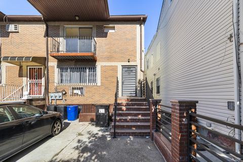 17 Schaefer St #HOUSE, Brooklyn, NY 11207 | 34 Photos | MLS #PRCH ...