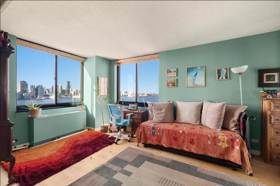 377 Rector Pl #19B, New York, NY 10280 | MLS# RLS20055377 | 9 Photos - Movoto