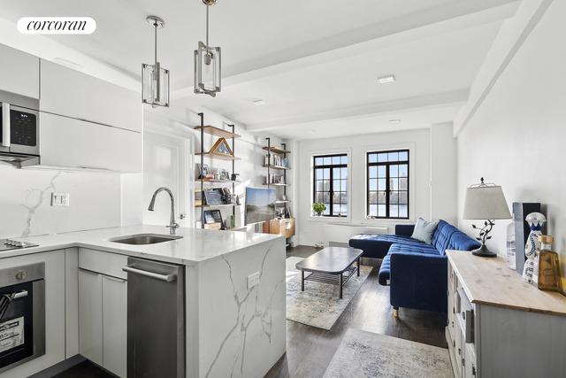 5 Tudor City Pl #631, New York, NY 10017 | 13 Photos - Movoto