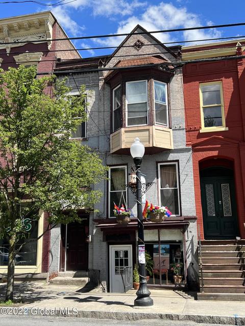 Center Square, Albany, NY Homes Recently Sold - Movoto