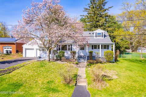 20 Arbor Dr, Troy, NY 12180 | 38 Photos - Movoto