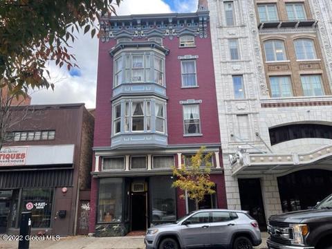 80 4th St, Troy, NY 12180 - Movoto