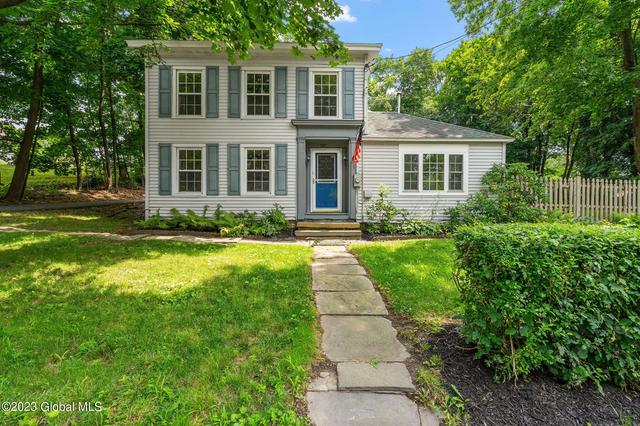 2024 New Scotland Rd, Slingerlands, NY 12159 | 52 Photos - Movoto