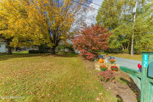 12 Maple Dr, Castleton On Hudson, NY 12033 | 52 Photos - Movoto