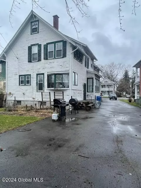 366 New Scotland Ave, Albany, NY 12208 | 36 Photos - Movoto