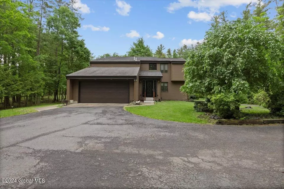 12 Swift Rd, Voorheesville, NY 12186 | 30 Photos - Movoto