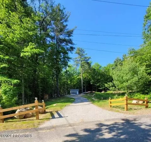 25 Berry Hill Way, Schroon Lake, NY 12870 | 25 Photos - Movoto