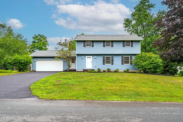 137 Acorn Dr, Glenville, NY 12302 | 24 Photos - Movoto