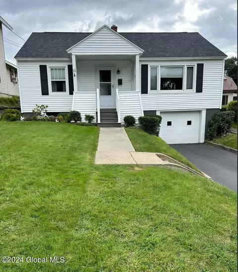 11 Evelyn Ave, Amsterdam, NY 12010 | 17 Photos - Movoto