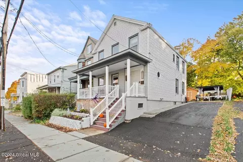 90 Partition St, Rensselaer, NY 12144 - Movoto