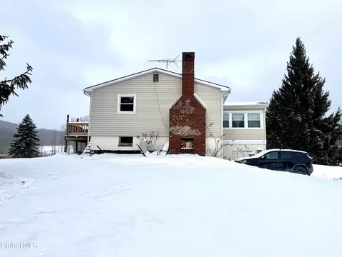 693 Ny-10, Jefferson, NY 12093 | MLS# 202530844 | 28 Photos - Movoto