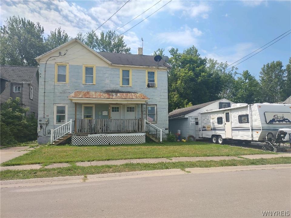 15 Garibaldi Ave, Oakfield, NY 14125 | 31 Photos | MLS #B1422521 - Movoto