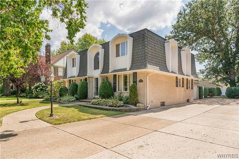 281 Deerhurst Park Blvd, Buffalo, NY 14223 | 42 Photos | MLS #B1430182 ...