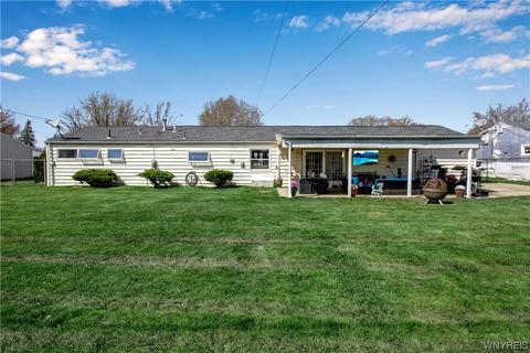 51 Donna Ct, Depew, NY 14043 - Movoto.com