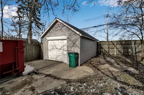 126 Mercer Ave, Buffalo, NY 14214 | 28 Photos - Movoto