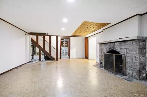 51 Deerhurst Park Blvd, Buffalo, NY 14217 | 47 Photos - Movoto