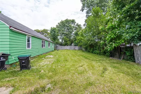 15 Walpole Pl #11, Tonawanda, NY 14150 | 50 Photos - Movoto