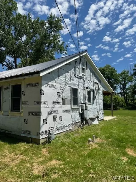 10873 Erie Rd, Irving, NY 14081 | 17 Photos - Movoto