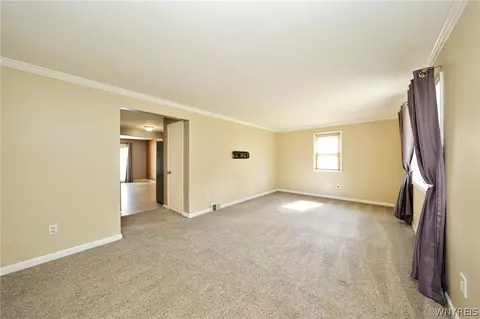 36 Leonhardt St, North Tonawanda, NY 14120 | 49 Photos - Movoto