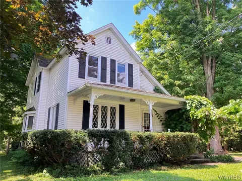 2677 W Church St, Eden, NY 14057 | 15 Photos - Movoto