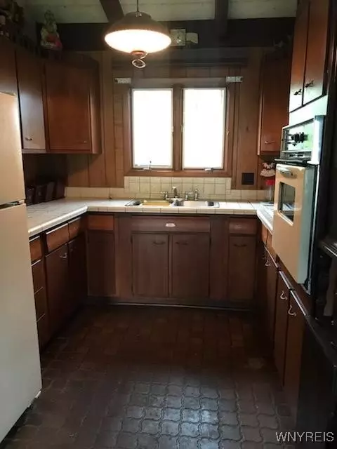 1927 Huth Rd, Grand Island, NY 14072 | 17 Photos - Movoto