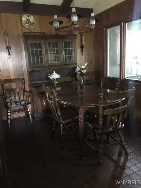 1927 Huth Rd, Grand Island, NY 14072 | 17 Photos - Movoto