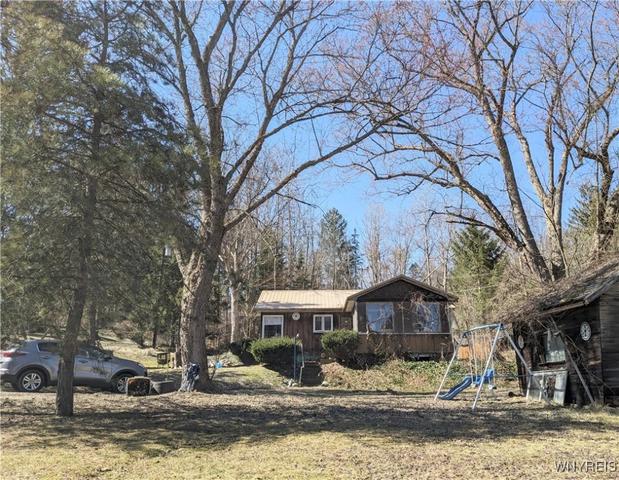 70 Wildemere Dr, Java, NY 14009 | MLS# B1594679 | 33 Photos - Movoto