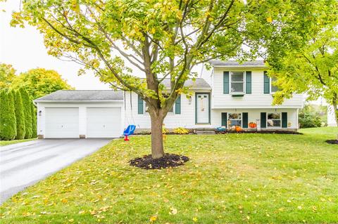 17 Winterberry, West Henrietta, NY 14586 | 26 Photos | MLS #R1438318 ...