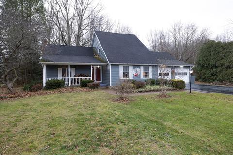 835 Parma Center Rd, Parma, NY 14468 | 39 Photos | MLS #R1447492 - Movoto