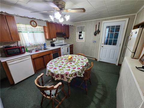 20 Damonsville St, Mount Morris, NY 14510 | 31 Photos | MLS #R1464101 ...