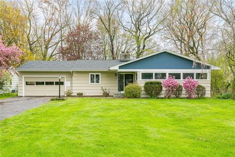 57 Woodcrest Dr, Rochester, NY 14625 | 25 Photos | MLS #R1468832 - Movoto