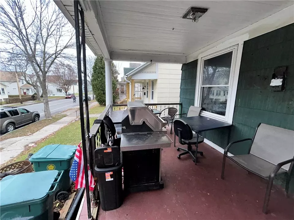 631 Emerson St, Rochester, NY 14613 | 35 Photos - Movoto