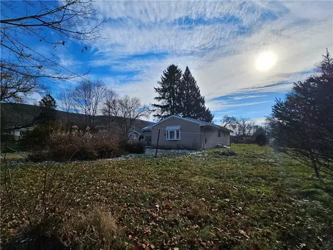 4511 Meads Creek Rd, Painted Post, NY 14870 | 22 Photos - Movoto