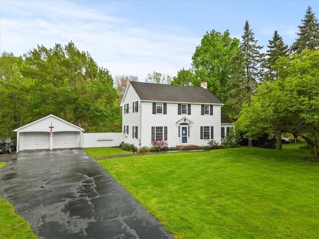 North Chili, NY Single Family Homes For Sale - Movoto