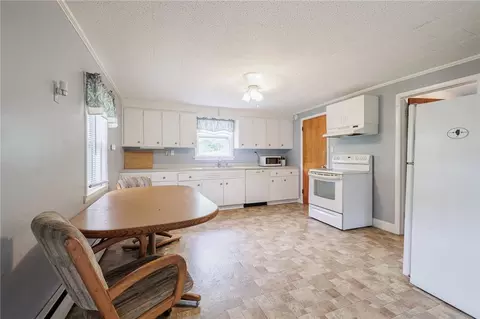 48 Hazel St, Rochester, NY 14623 | 23 Photos - Movoto