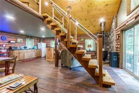 8911 Wildwood Chase, Wayland, NY 14572 | 50 Photos - Movoto