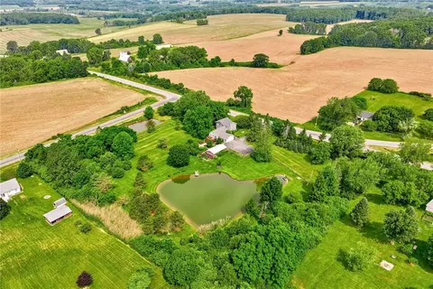 2975 County Road 40, Bloomfield, NY 14469 | 38 Photos - Movoto