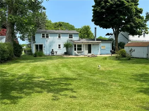 39 Fairview Ct, Greece, NY 14612 | 15 Photos - Movoto