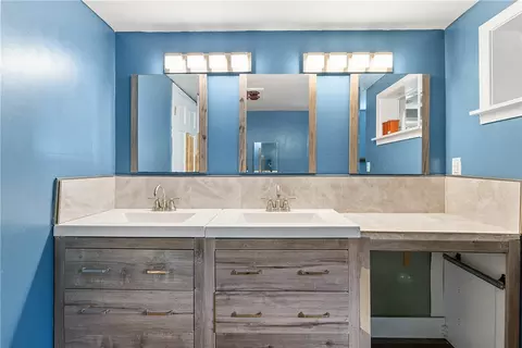 650 Queen St, Olean, NY 14760 | 25 Photos - Movoto